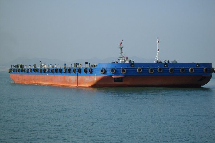 Barge – FOCUS Barge