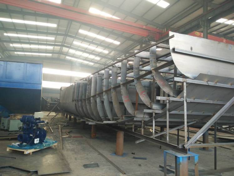 1500T Barge – FOCUS Barge